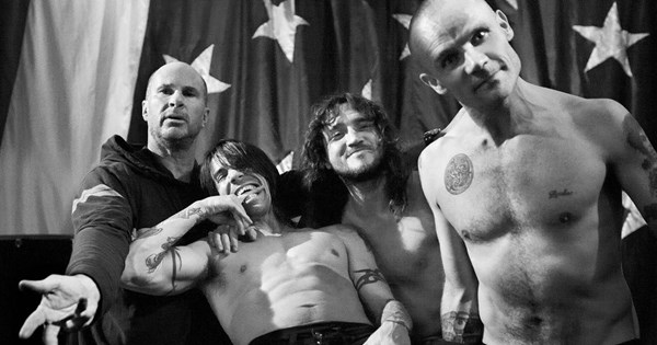 #RockThisDay: Το πρώτο US #1 των Red Hot Chili Peppers | RockFm 969 ...